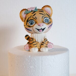 Tiger Centerpiece Jungle Animals With Birthday Lioness Cake Toppers ...