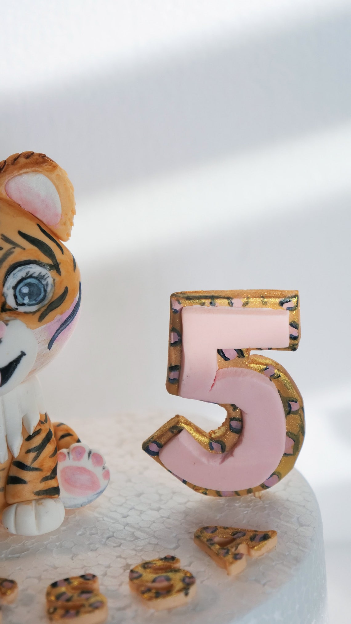 Tiger Centerpiece Jungle Animals With Birthday Lioness Cake Toppers ...