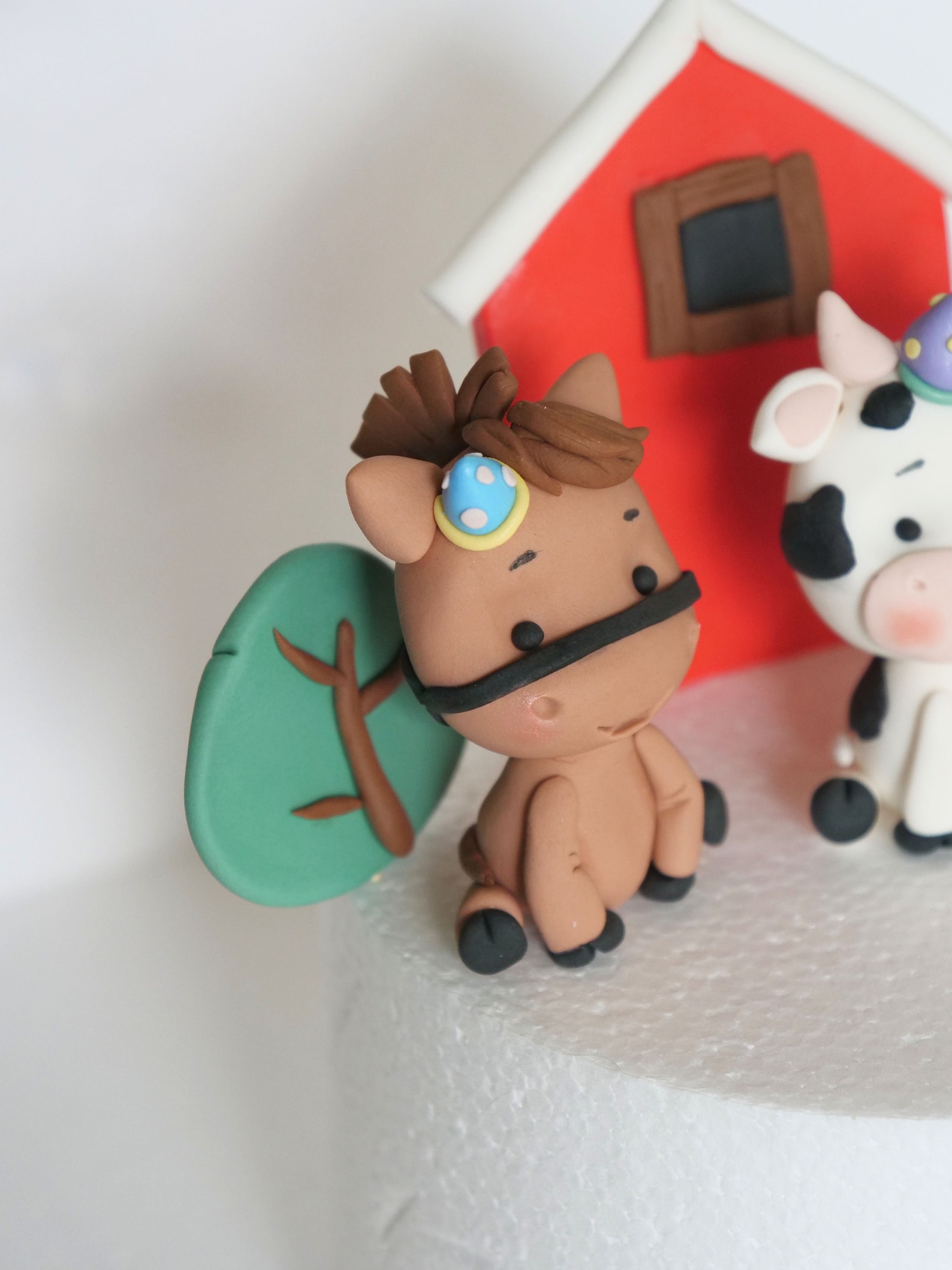 Farm Cake Topper With Party Hats, Baby Shower Fondant Cupcake Cow Horse ...