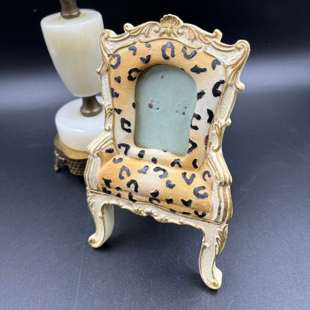 Small Resin Type Rococo Chair Style Picture Frame Leopard Print Knick ...