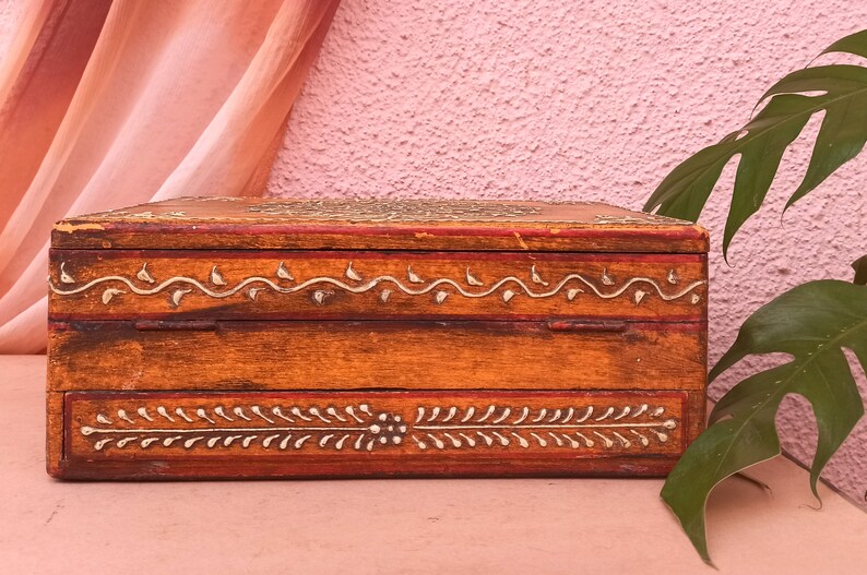 Hand Painted Royal Indian Jewelry Storage Box With Hidden Drawer ...