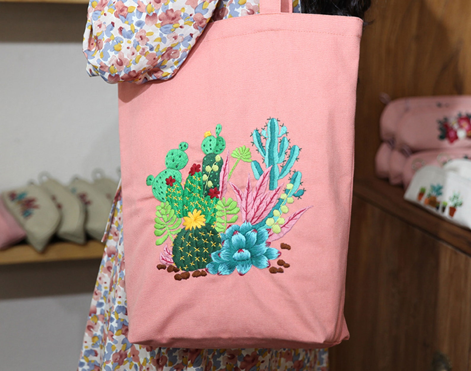 DIY Shoulder Bag Kit, Embroidery Canvas Tote Bag Kit, Succulent Cactus ...
