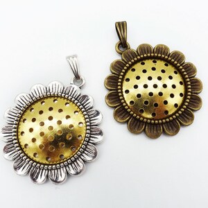 Round Vintage Pendant Blank Base/flower Embroidery Necklace Base ...