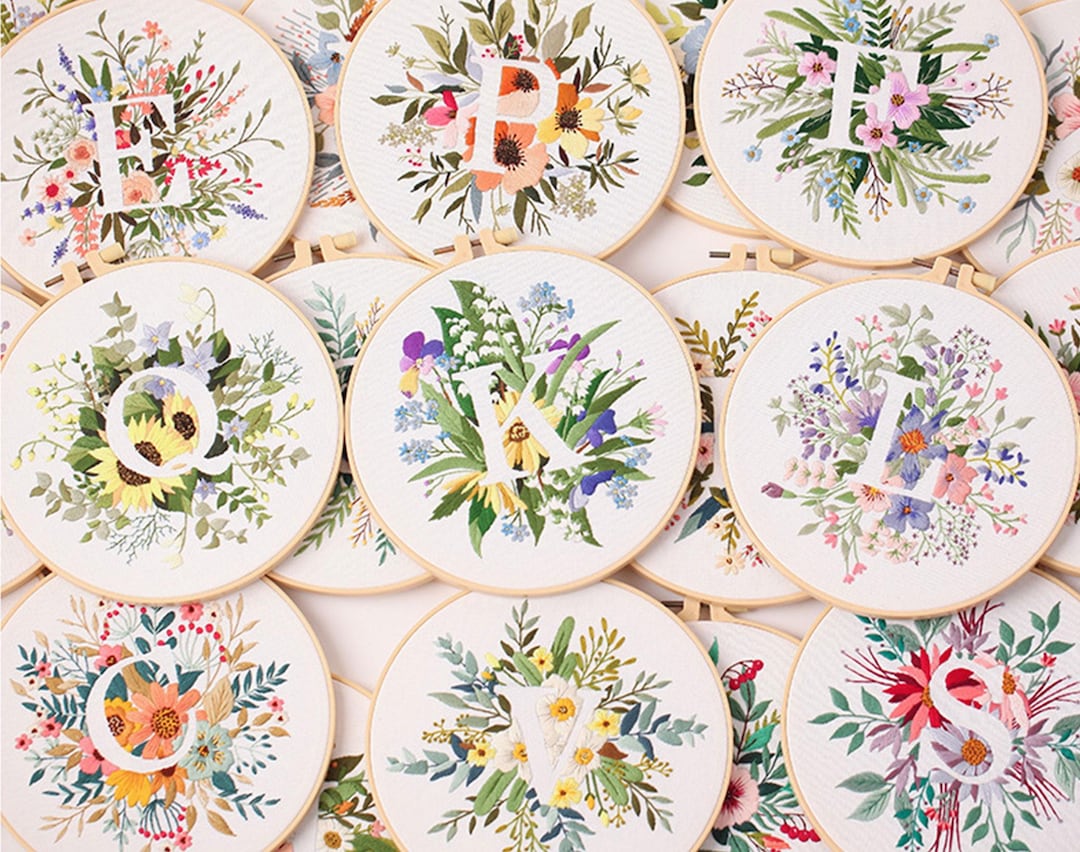 Alphabet Floral Embroidery Kit,26 Initials Plant Embroidery for ...
