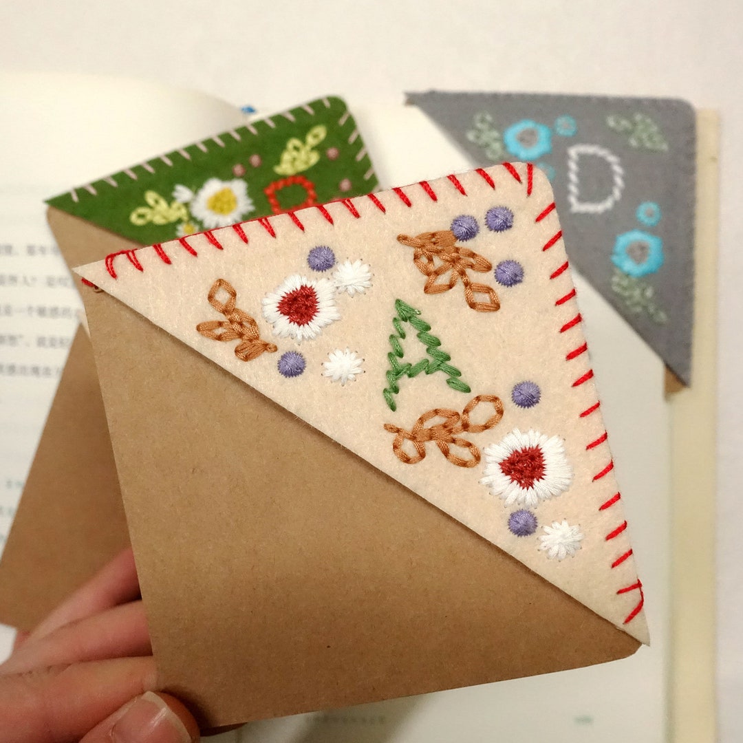 Personalized Embroidered Corner Bookmark, A to Z Letters and 4 Seasons ...
