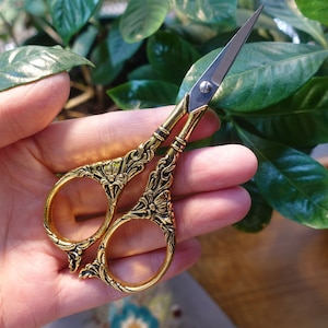 Vintage Small Scissors/retro Lily Flower Antique Scissors for ...