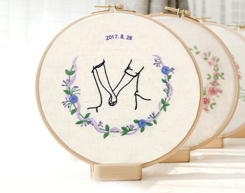 Embroidery Hoop Display Wood Stand for Embroidery Hoop Art - Etsy