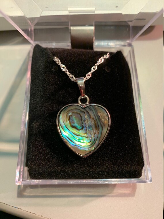 Abalone Heart Pendant with Silver Alloy Setting and Necklace Item 222