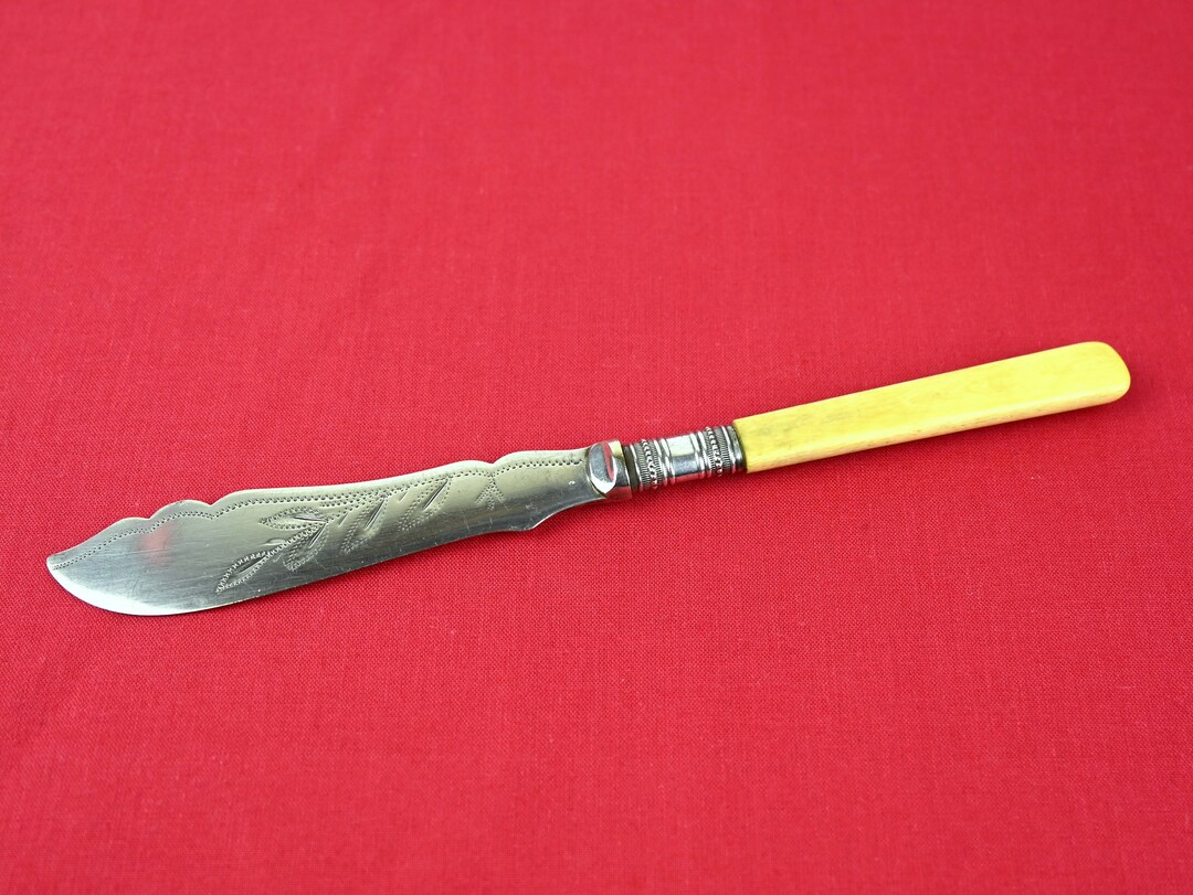 Small Vintage Fish Knife - Etsy