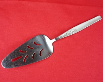 Vintage, Unique Cake/pie Cutter/lifter by Prill Sheffield England ...