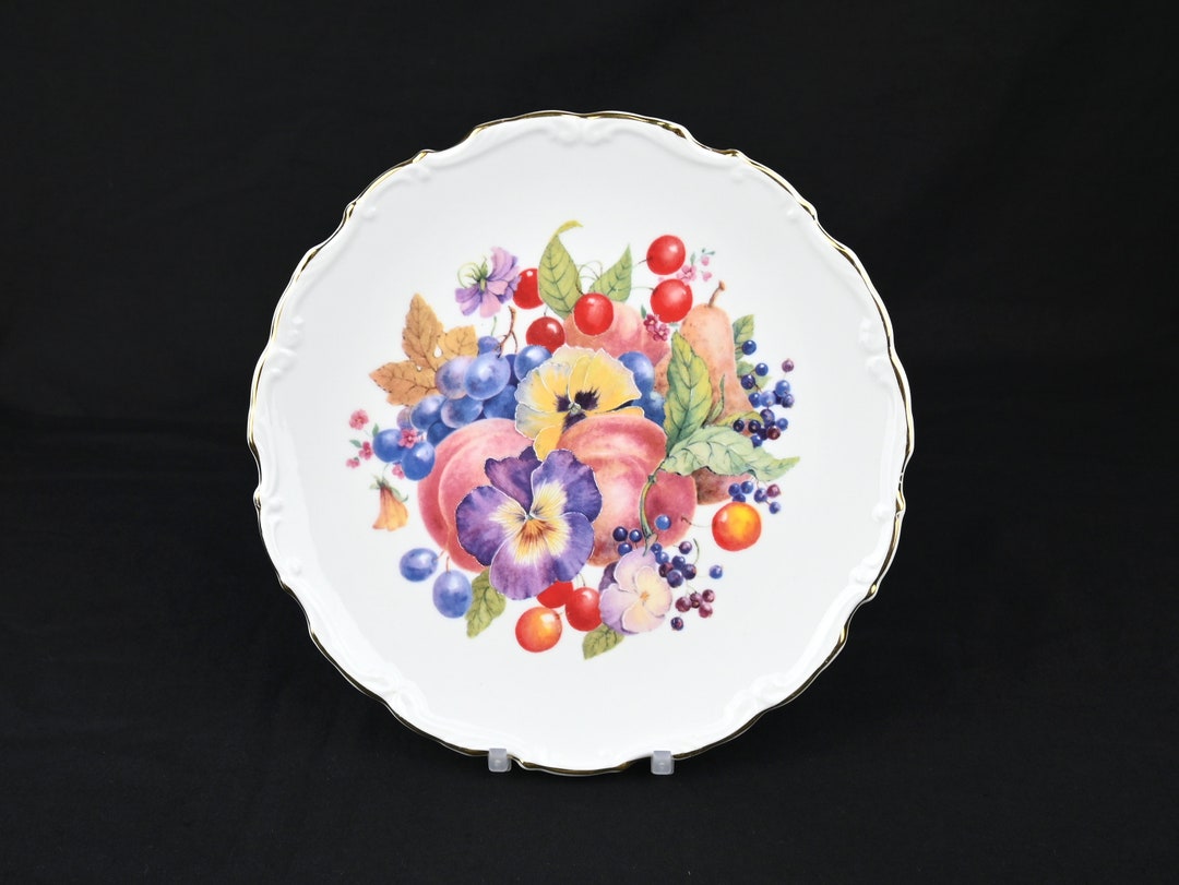 Vintage Royal Vale Plate - Etsy