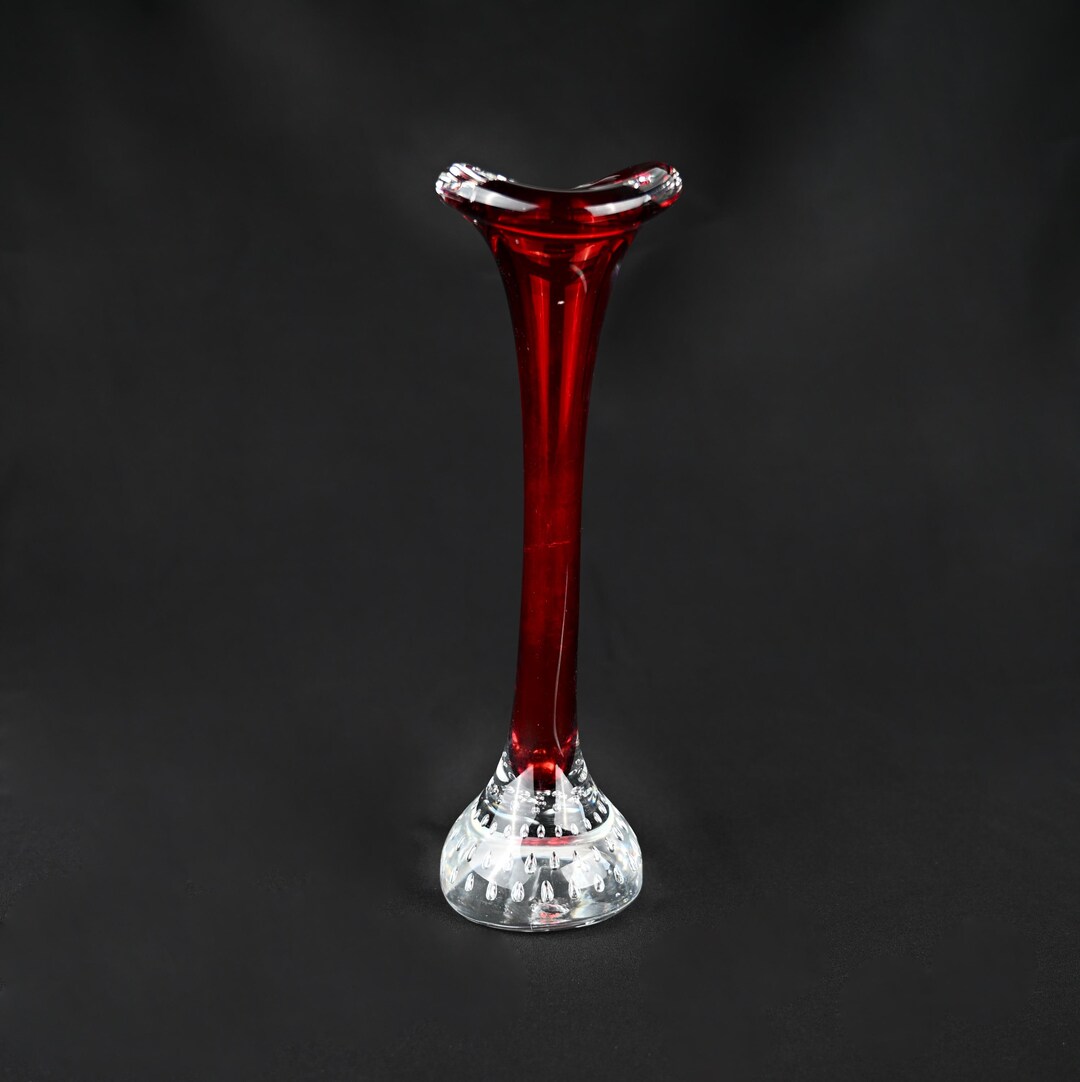 Glass Bud Vase - Vintage - Red - Bubble Effect Base - 1970s/80s - 21 Cm ...