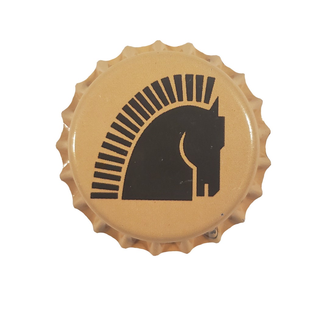 100 Yellow Beer Bottle Caps Trojan Horse Decoration Greek Homebrew Home ...