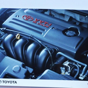 Large Photo Toyota VVT-i 16 Valve car press photograph | Etsy