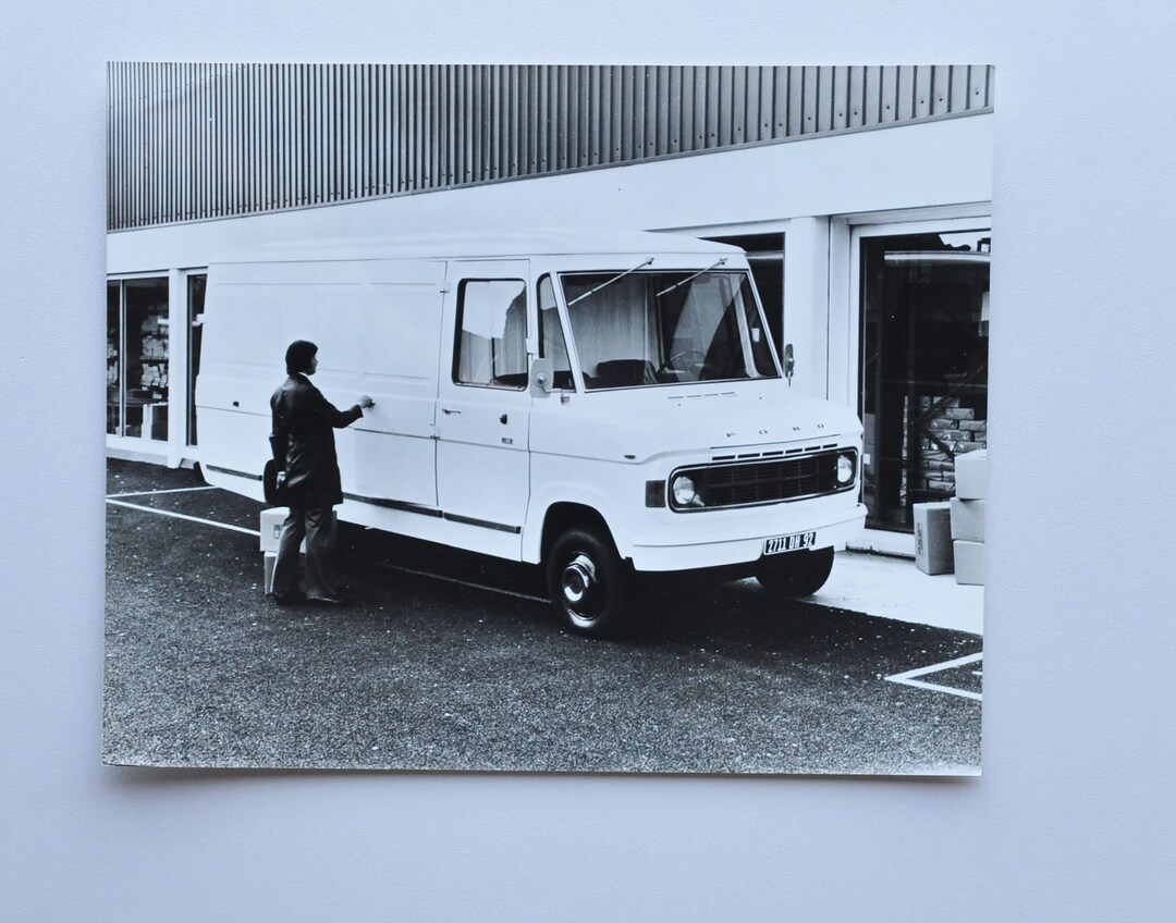 Large Photo Ford A-series Integral Van (heavy Commercial Cargo Road ...