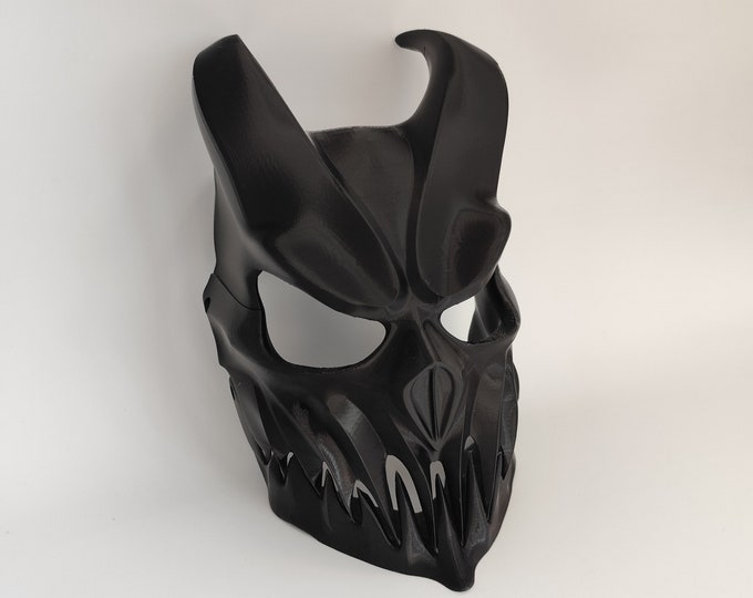 3D Printed Mask Display Case to Fit Slaughter to Prevail Kid of ...