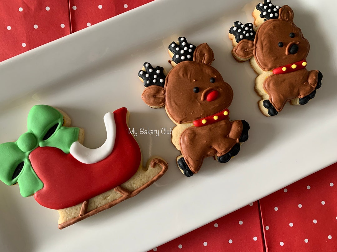 Santa Sleigh and Reindeer Cookie Set: Christmas Favors - Etsy