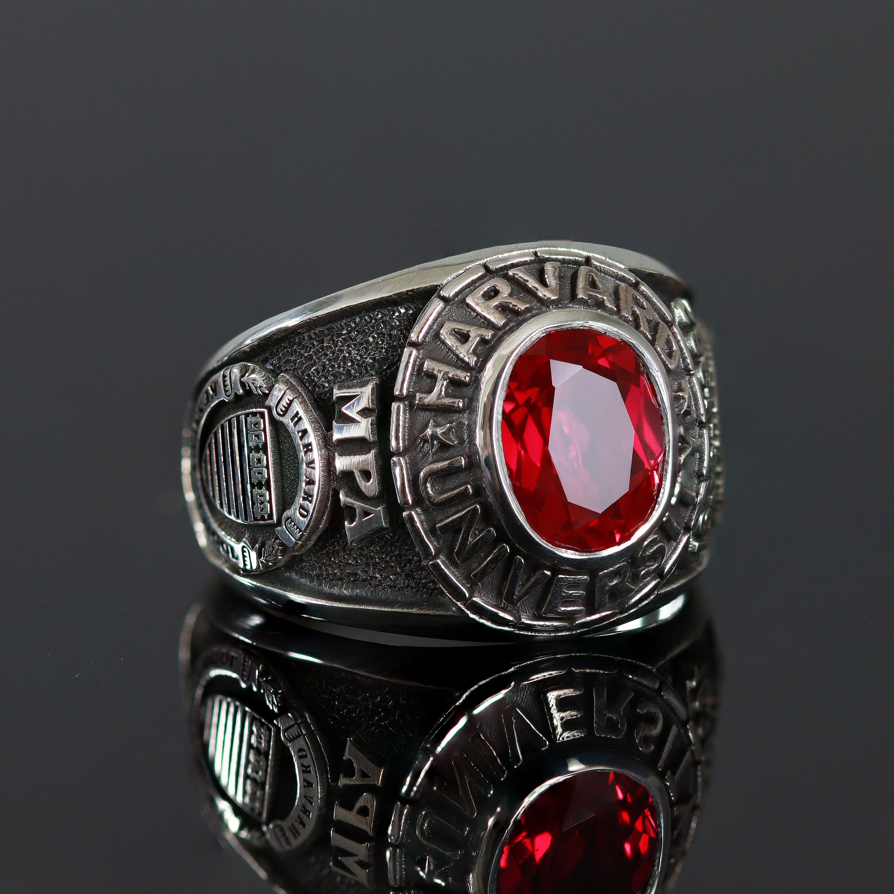 Unique College Graduation Rings