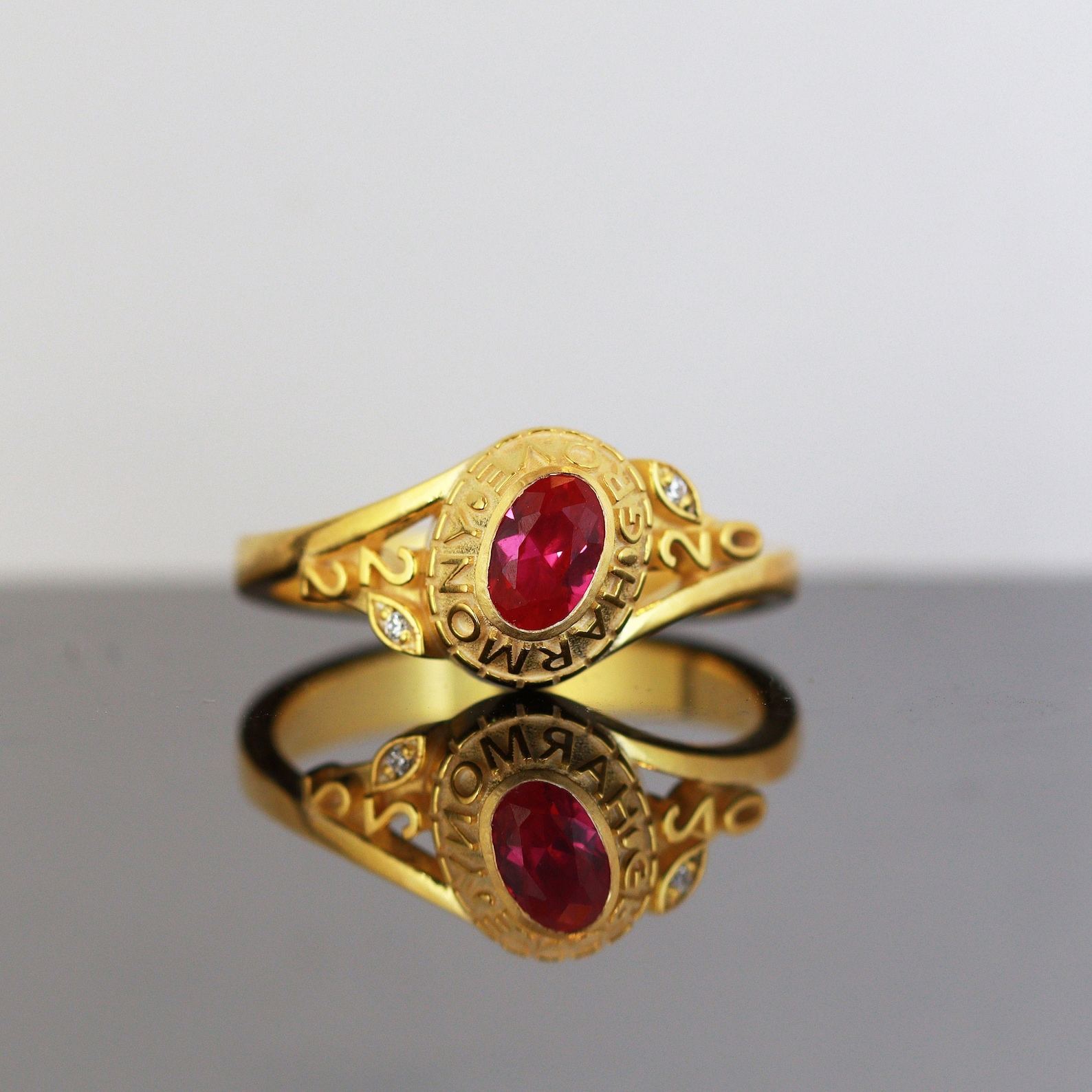 Women Graduation Ring , Custom Vintage Style College Ring , University ...