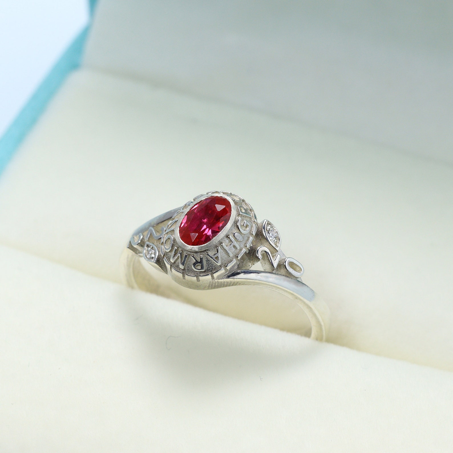 Women Graduation Ring , Custom Vintage Style College Ring , University ...