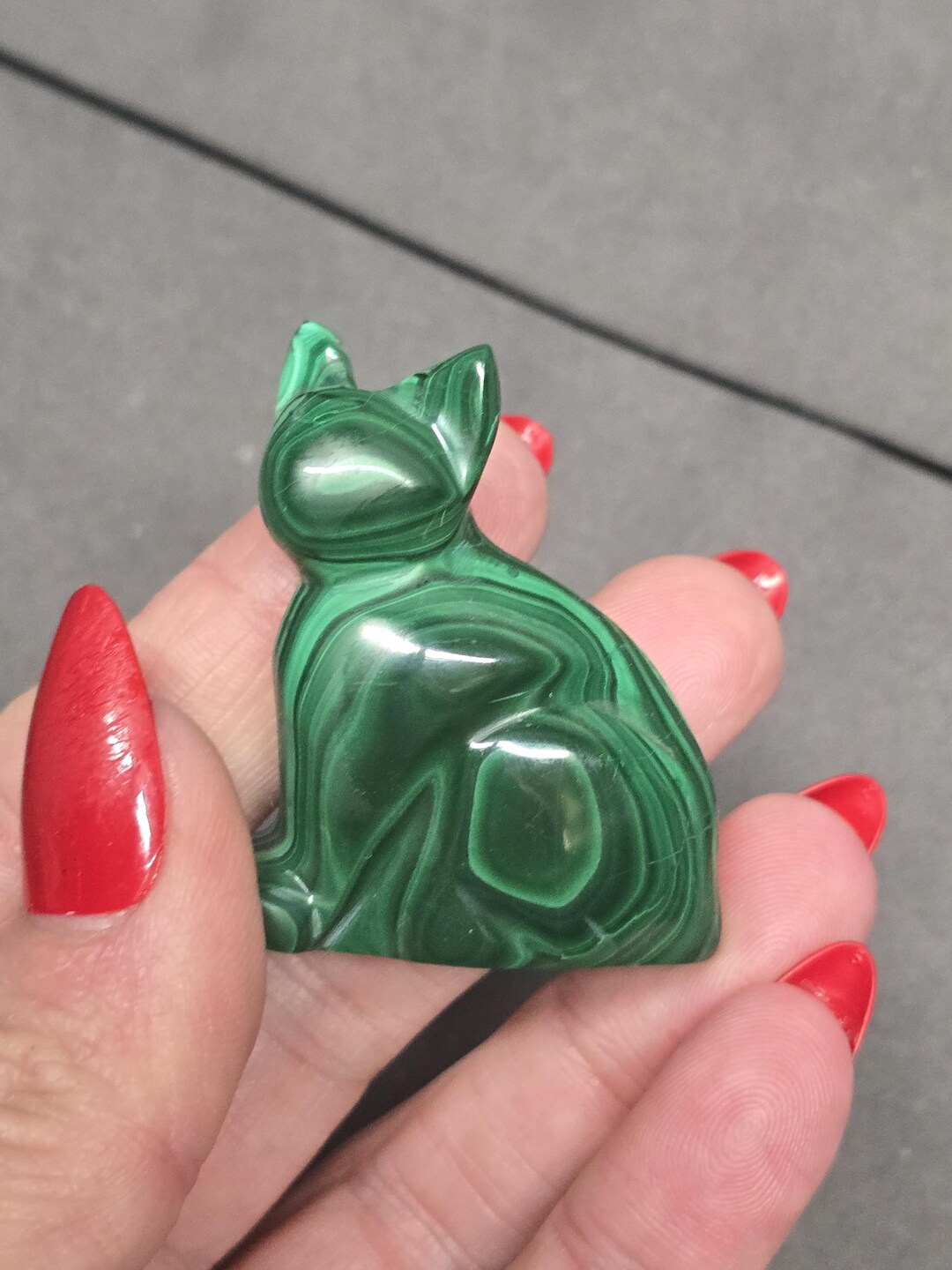 Malachite Crystal Cat Carving, Cat, Malachite, Chakra, Crystal Carving ...