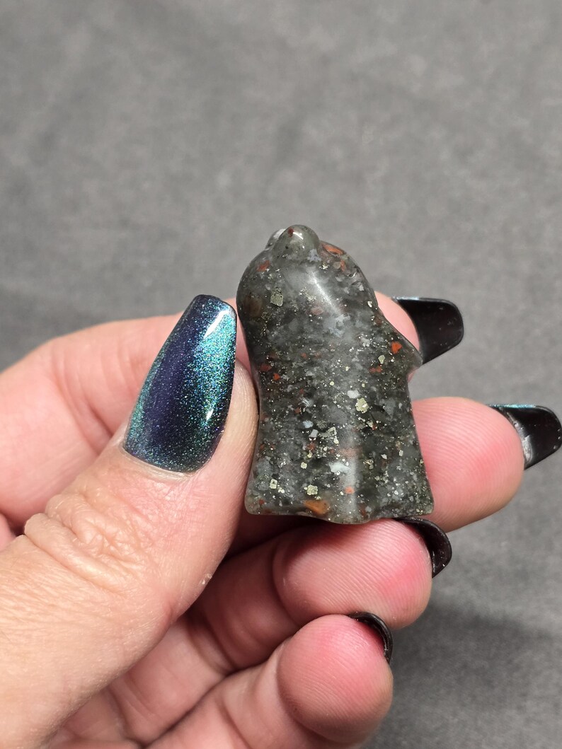 African Bloodstone Crystal Ghost Cat, Ghost Cat, Ghost, Halloween ...