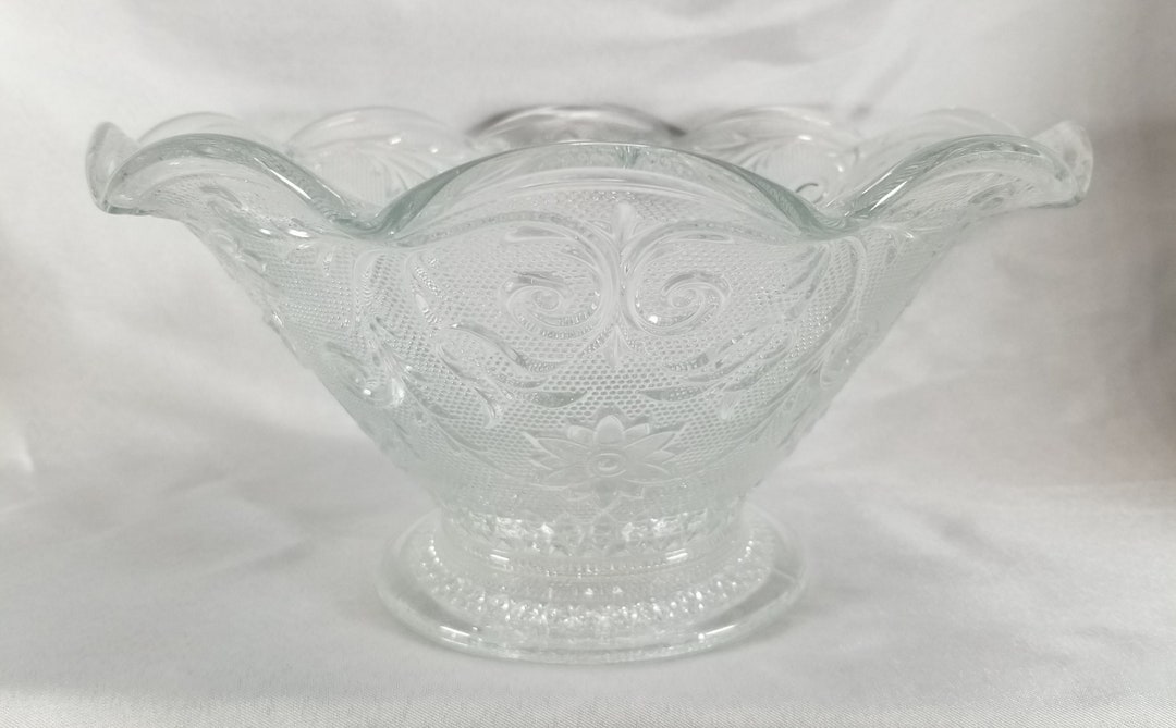 Vintage Indiana Glass Sandwich Pattern Console Bowl - Etsy