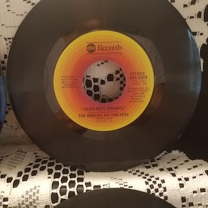 Vintage 45 RPM Vinyl Records Lot 7 - Etsy