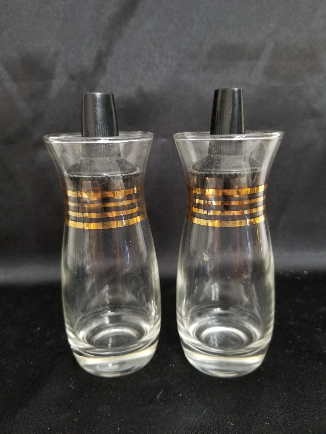 Vintage Pyrex Gold Stripe Glass Salt & Pepper Shakers - Etsy