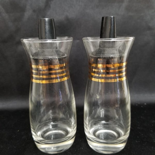 Pyrex Salt and Pepper Shakers - Etsy