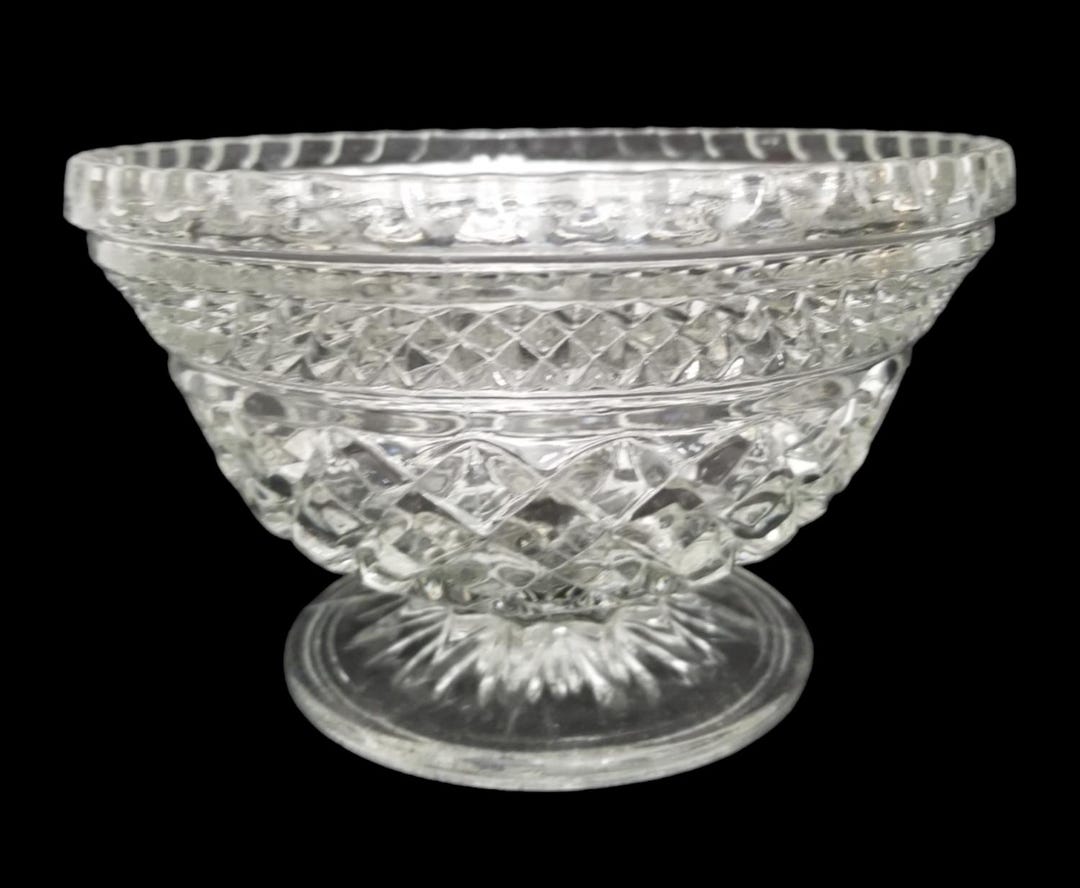 Vintage Anchor Hocking Wexford Glass Large Pedestal Bowl - Etsy