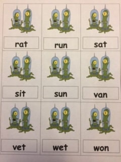 CVC Alien Card Game short Vowel Sounds - Etsy