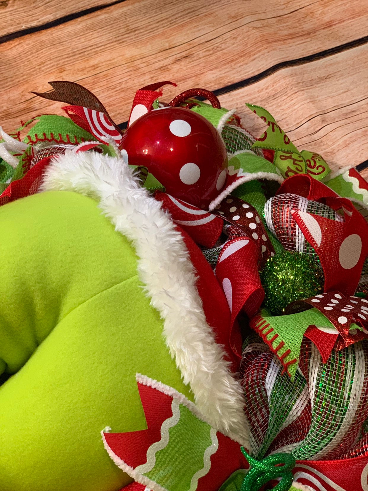 Grinch Bottom Christmas Wreath, Whoville Holiday Decor - Etsy