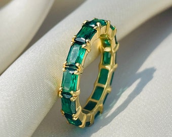 Emerald Eternity Ring, Eternity Ring, Minimalist Emerald Band ...