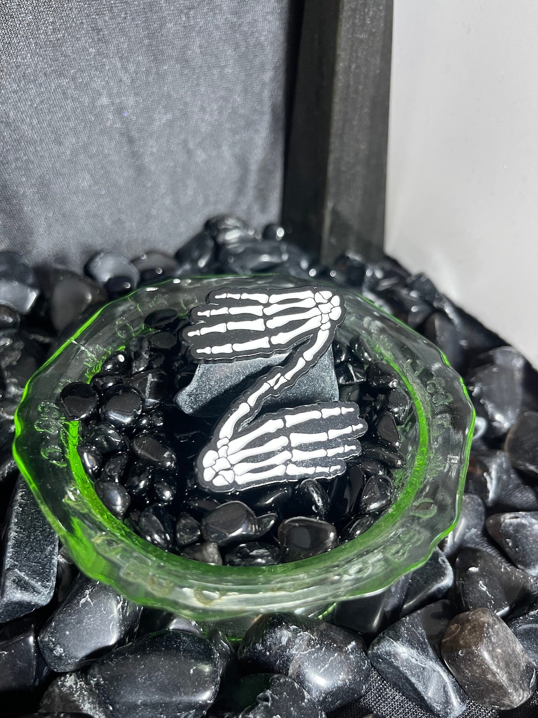 ZEDS DEAD FAMILY Merch Skeleton Hands Glow in the Dark Hat Pin Dubstep ...