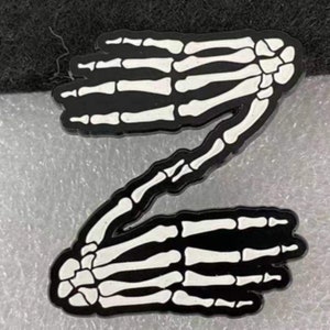 ZEDS DEAD FAMILY Merch Skeleton Hands Glow in the Dark Hat Pin Dubstep ...