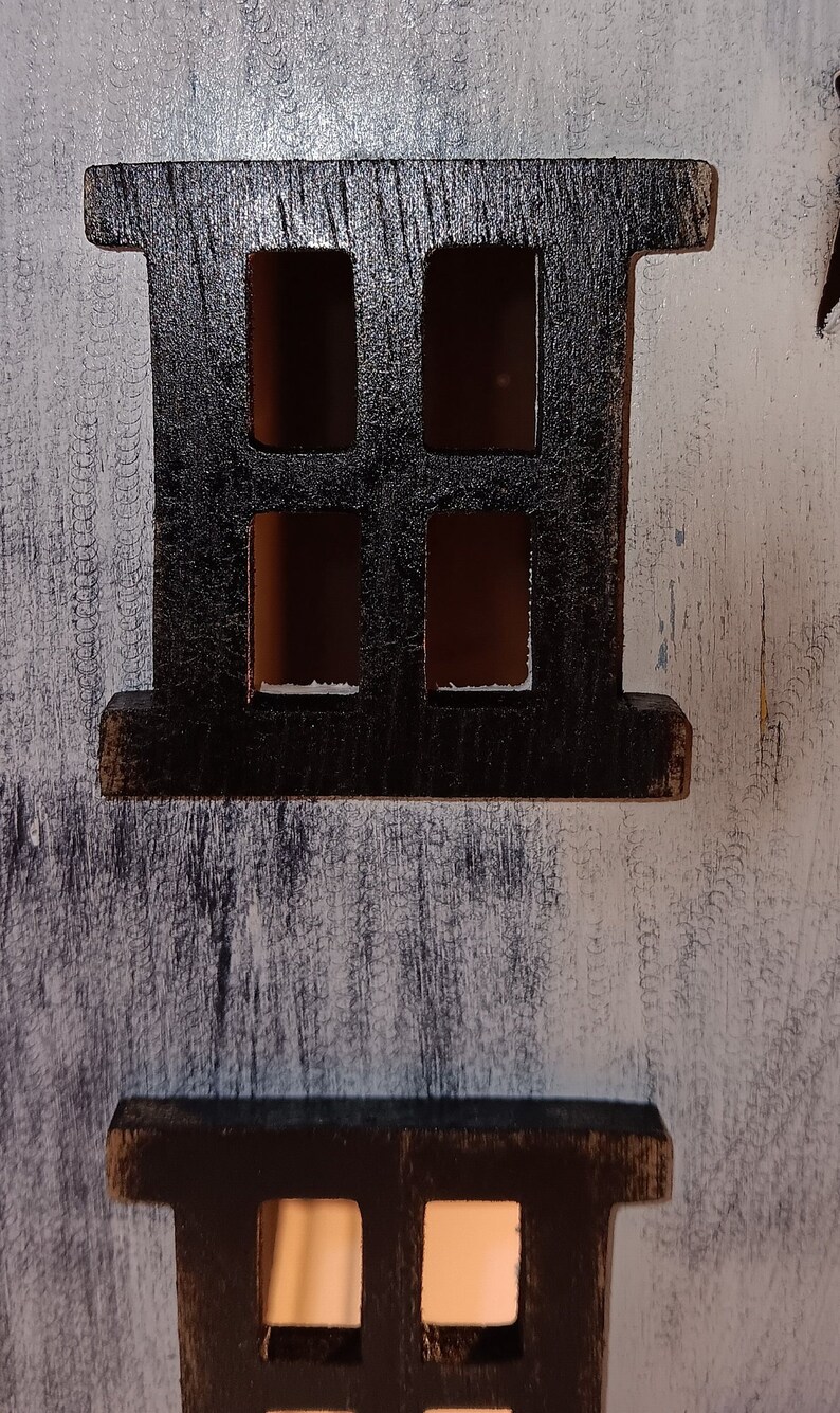 Rustic Wood Light up House: Vintage Style Night Light, Free Ground ...