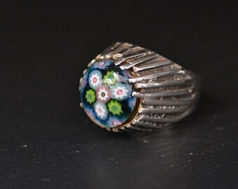 Caithness Glass Ring - Etsy UK