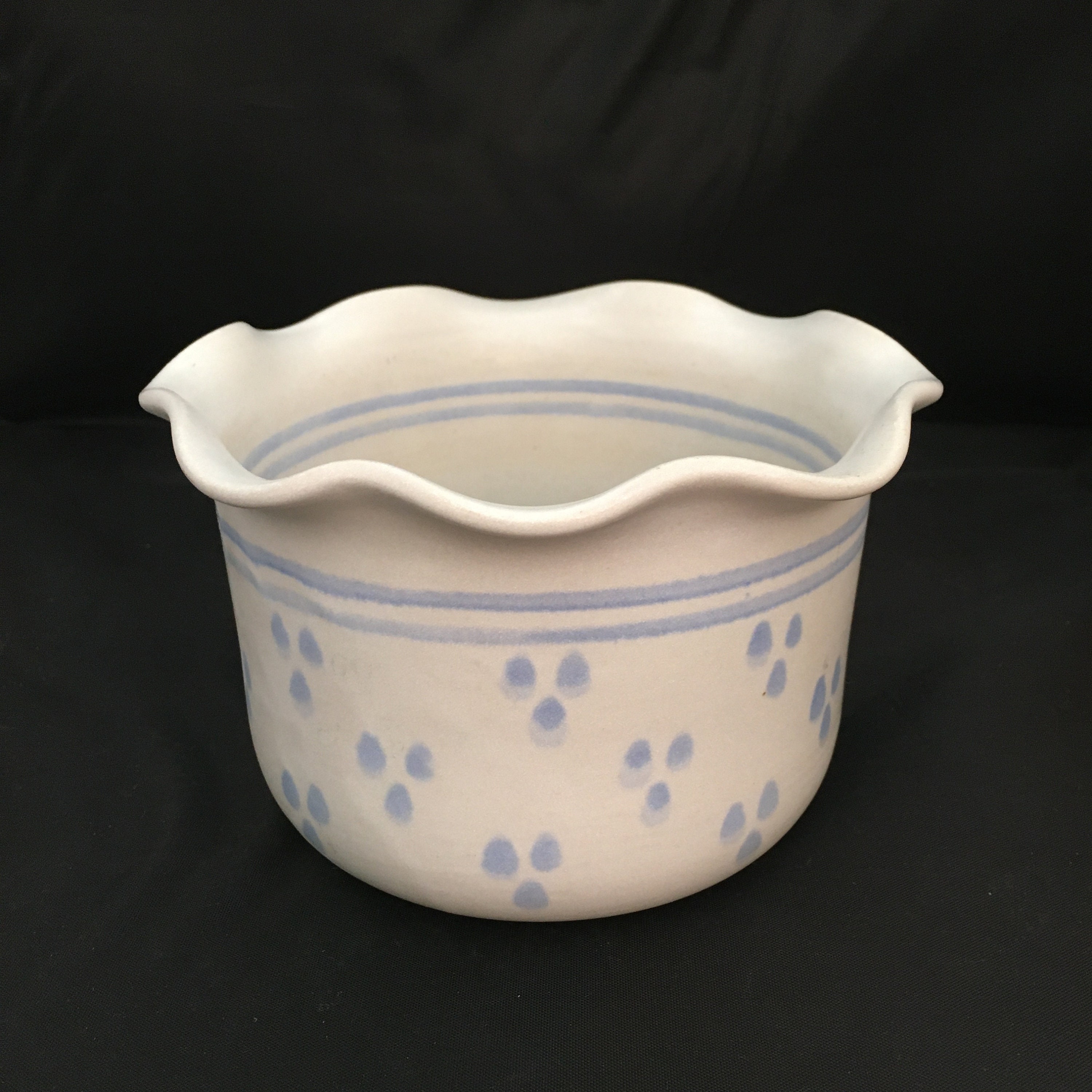 Sebastian Sentoj Danmark Pottery Planters/Bowls par 2 | Etsy