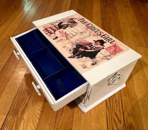 The Vintage Circus Girl, Jewelry Box - Gem