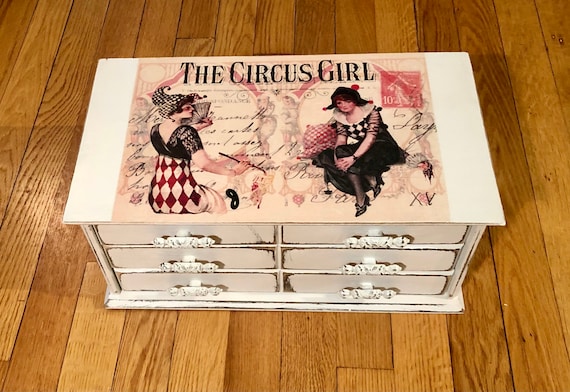 The Vintage Circus Girl, Jewelry Box - Gem
