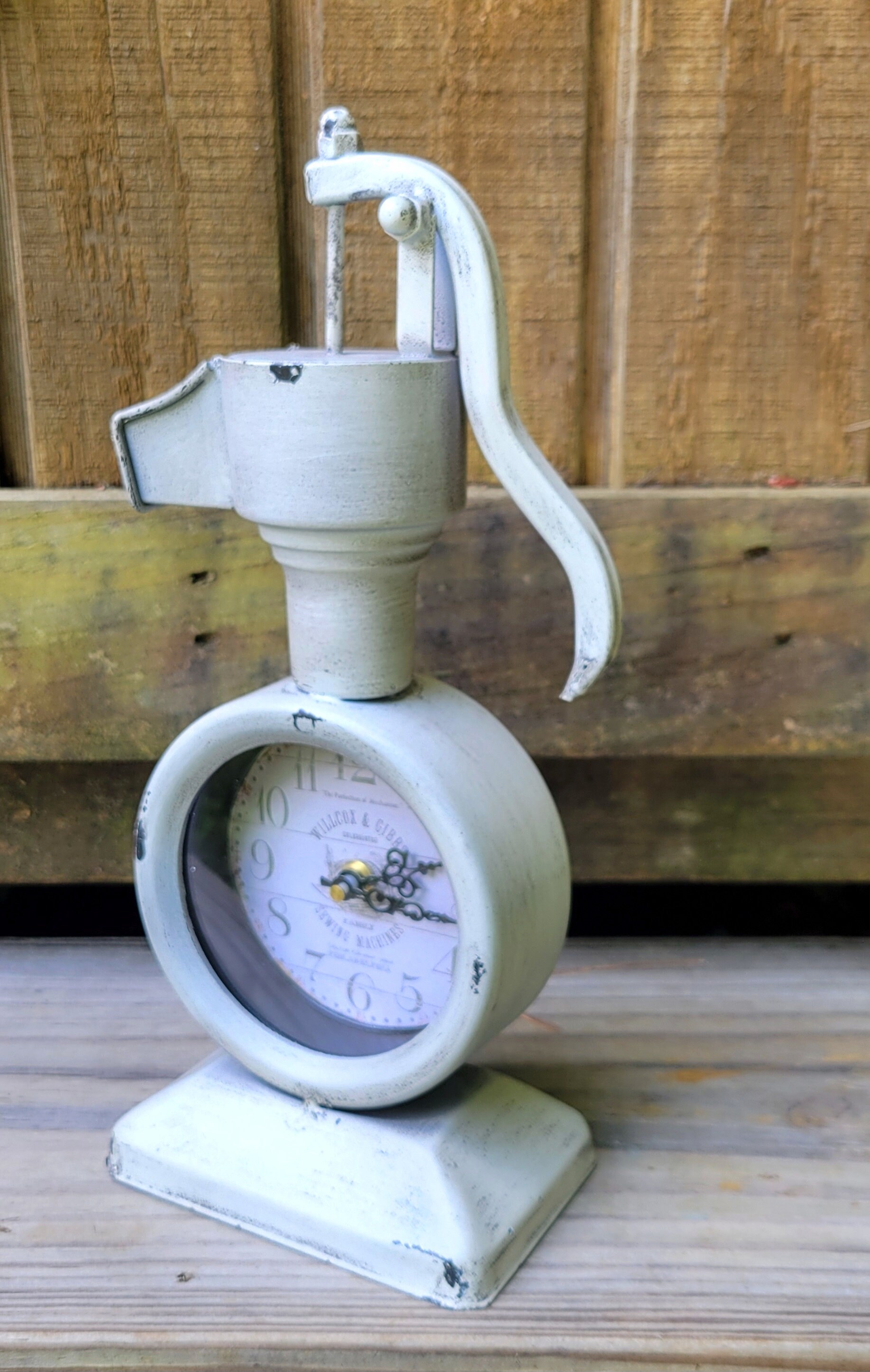 Rustic Farmhouse Water Pump Clock - Etsy