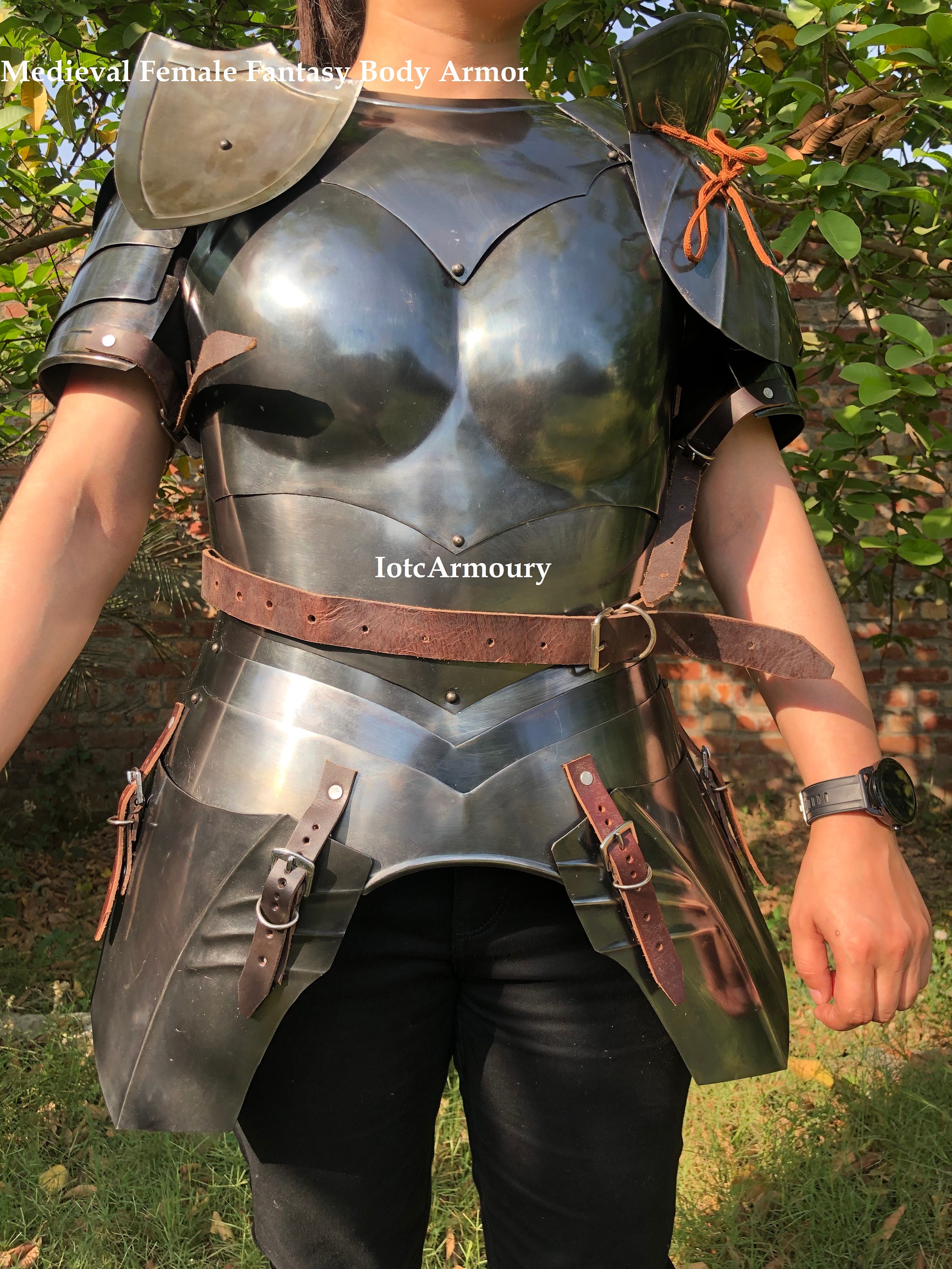 Female Fantasy Armor