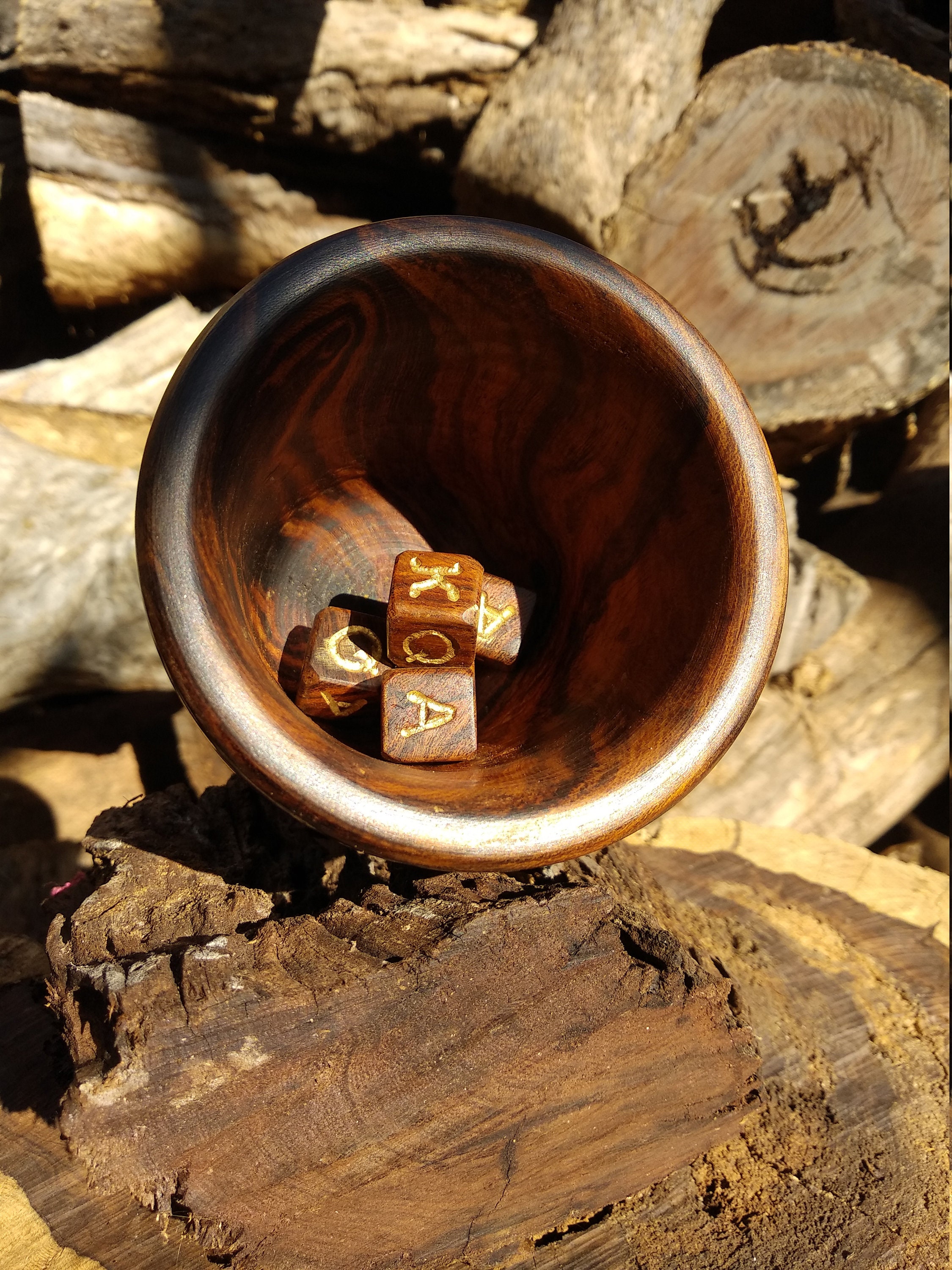 Cubilete Game Set 5 Dices in Desert Iron Wood - Hand Engraving Custom ...