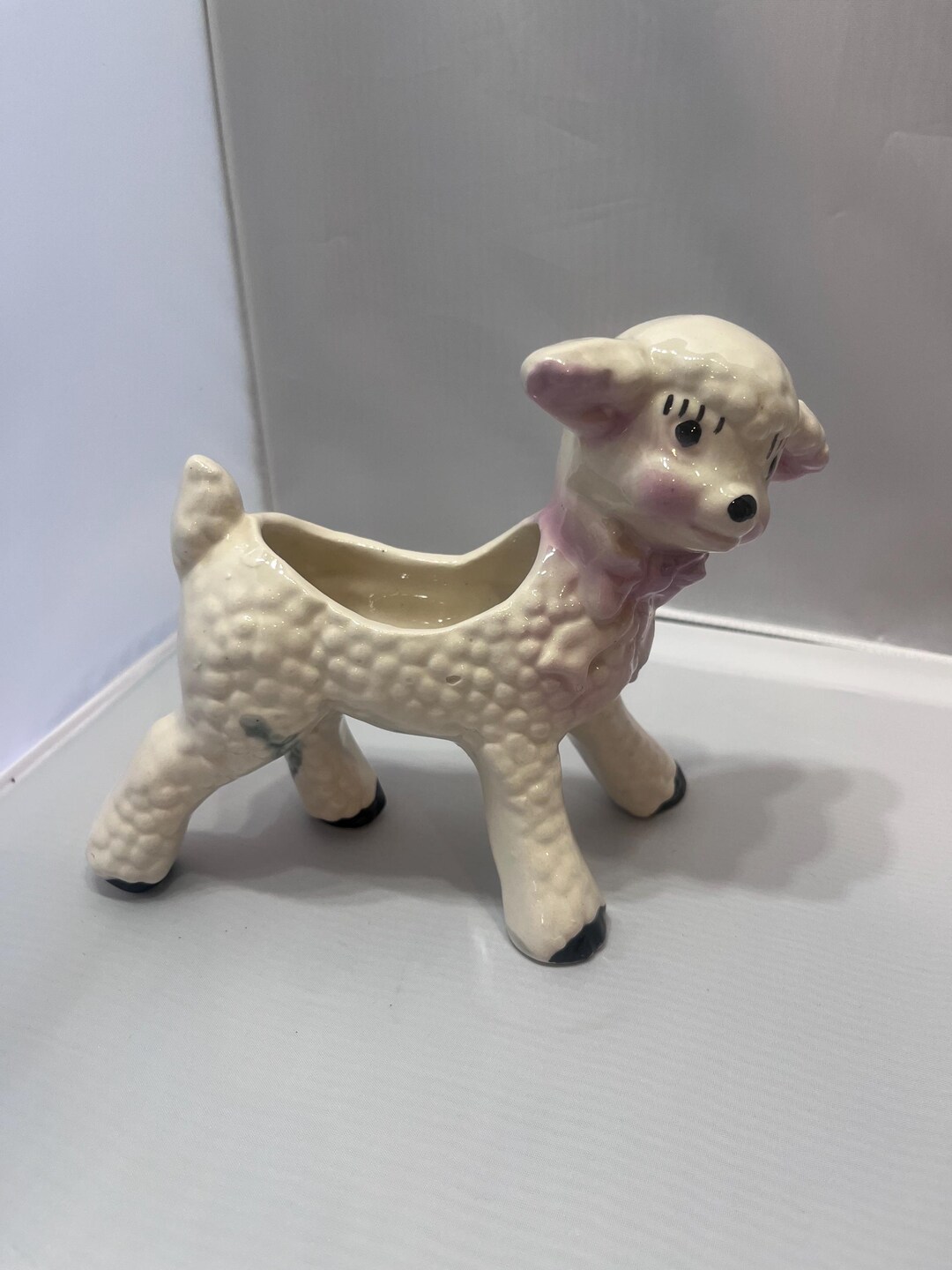 Adorable Vintage Lamb Planter- Hand Painter Ceramic Vase. - Etsy