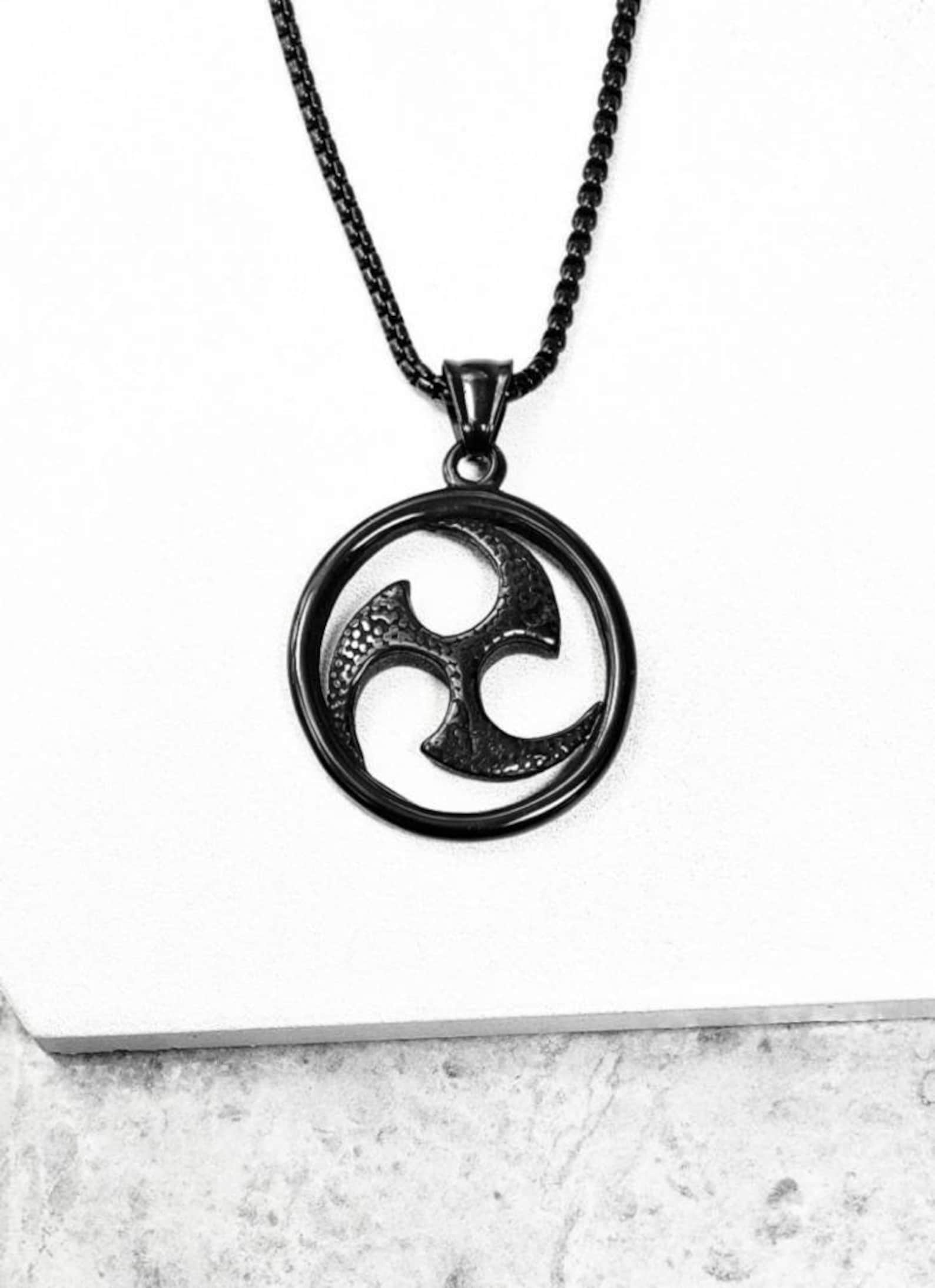 Men's black SHINTO Tomoe Necklace Men's - Etsy