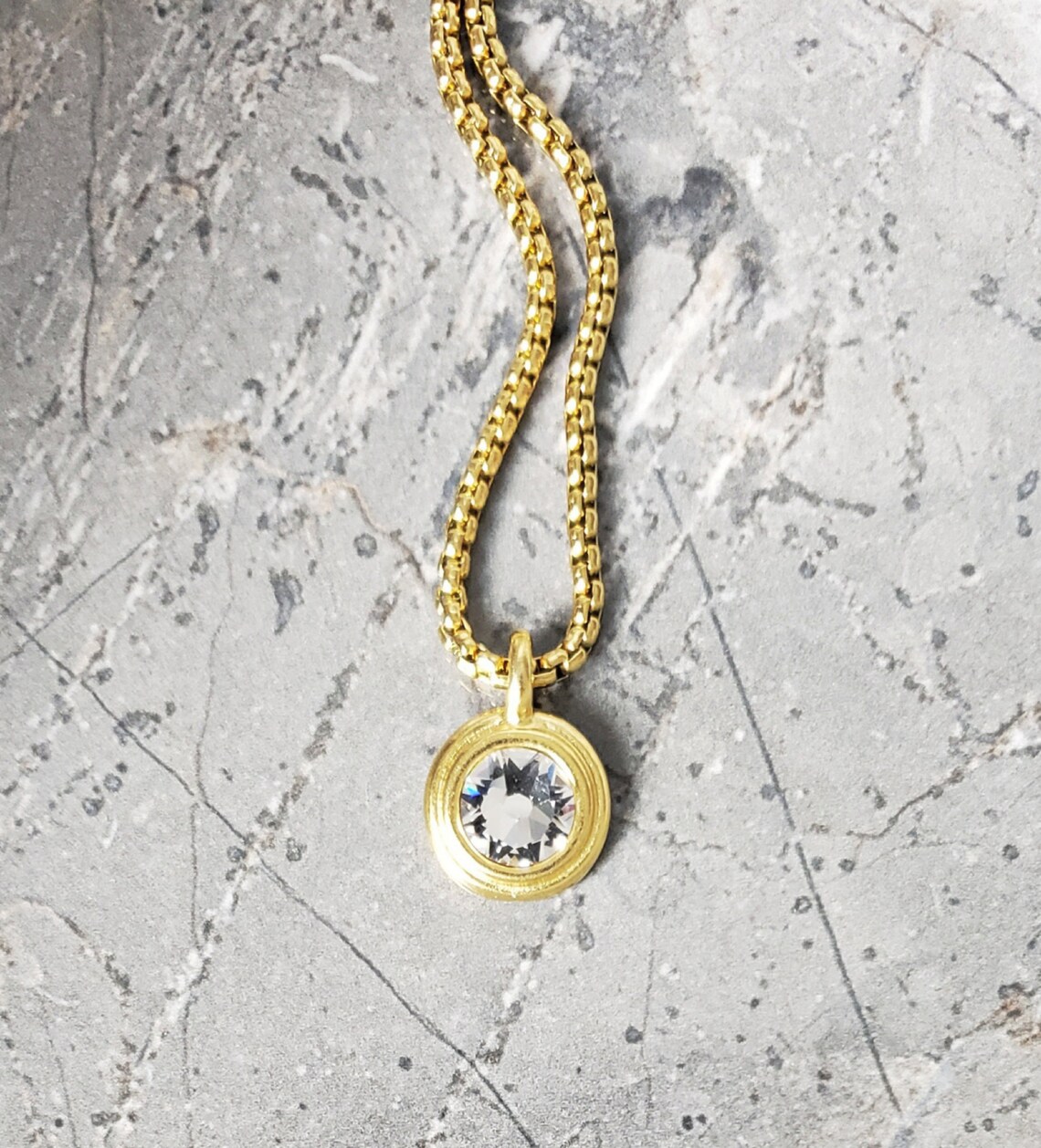 Men's DIAMOND QUARTZ COIN Necklace | Men's White Diamond Quartz Gold ...