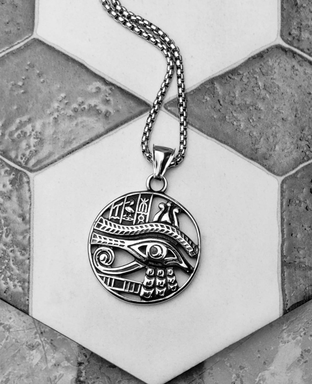 Men's eye OF Horus Necklace Men's Silver Stainless Steel Eye of Horus ...