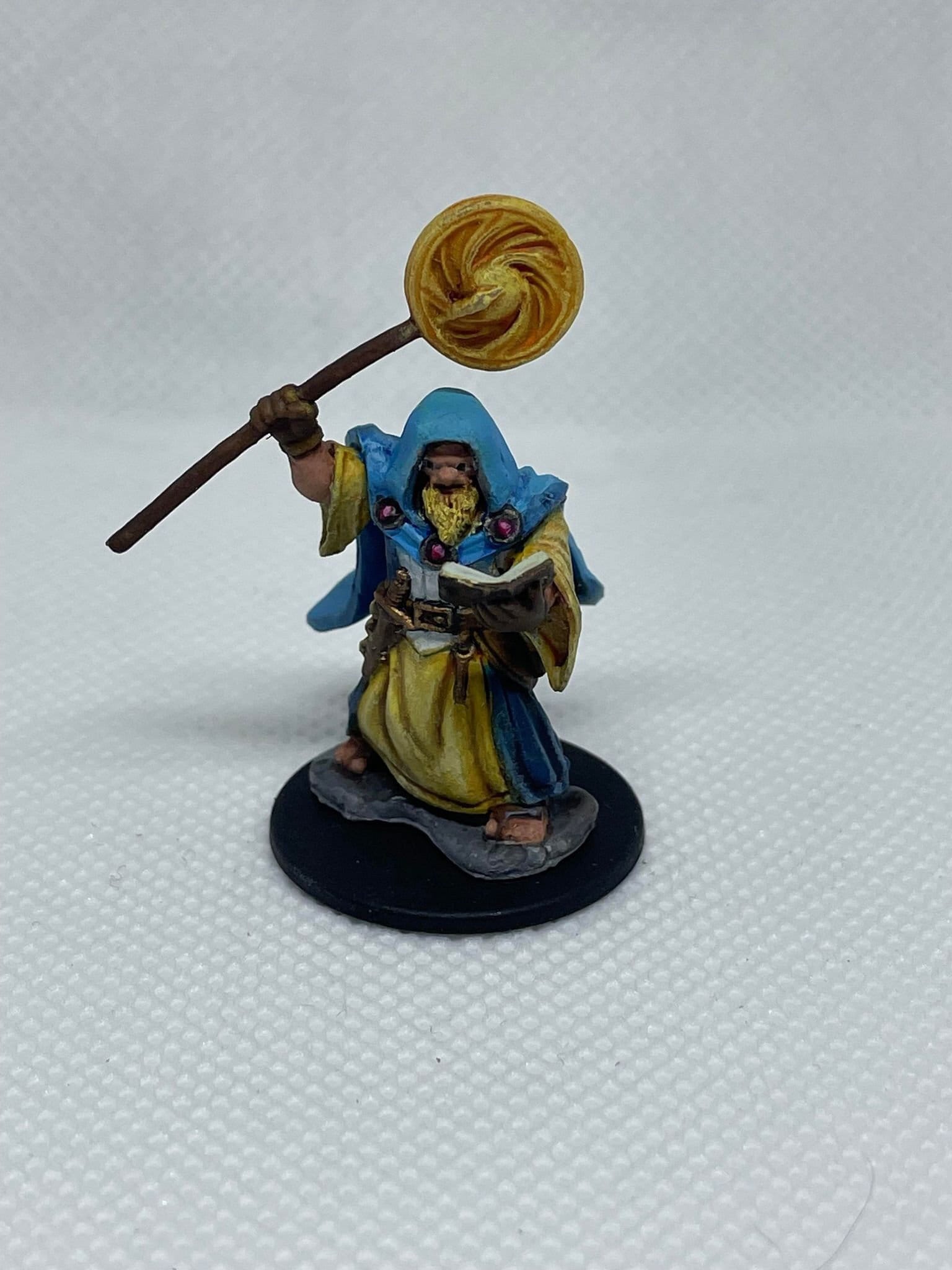 Hand Painted Dwarf Male Wizard Miniature - Etsy