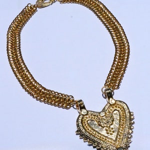 Large Gold Heart Necklace - Etsy